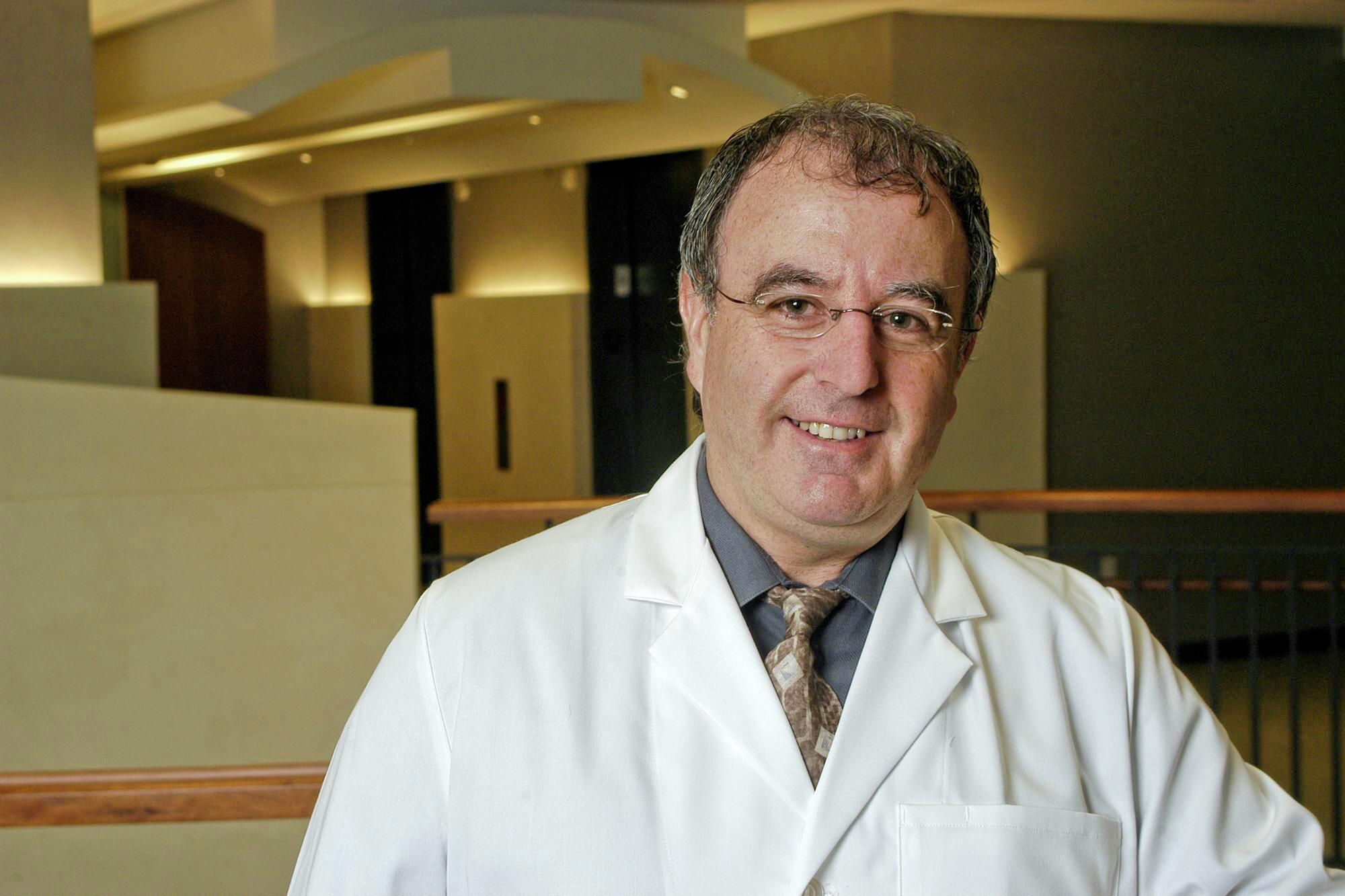 Dr. Errol Rushovich – Bone Health Specialist, Endocrinologist - Baltimore